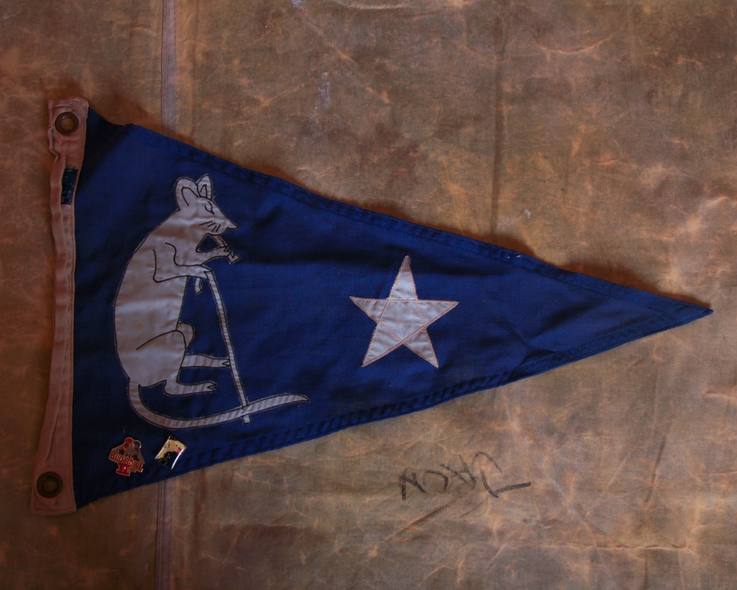 Rat pennant | Heimwee Antiques